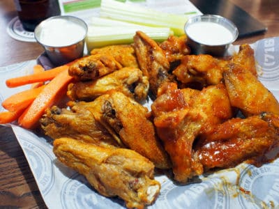 (716) Food and Sport - Wings and Onion Rings in Buffalo NY